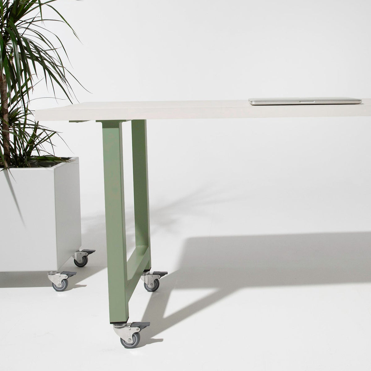 Studio Work Desk – The Modern Rustic