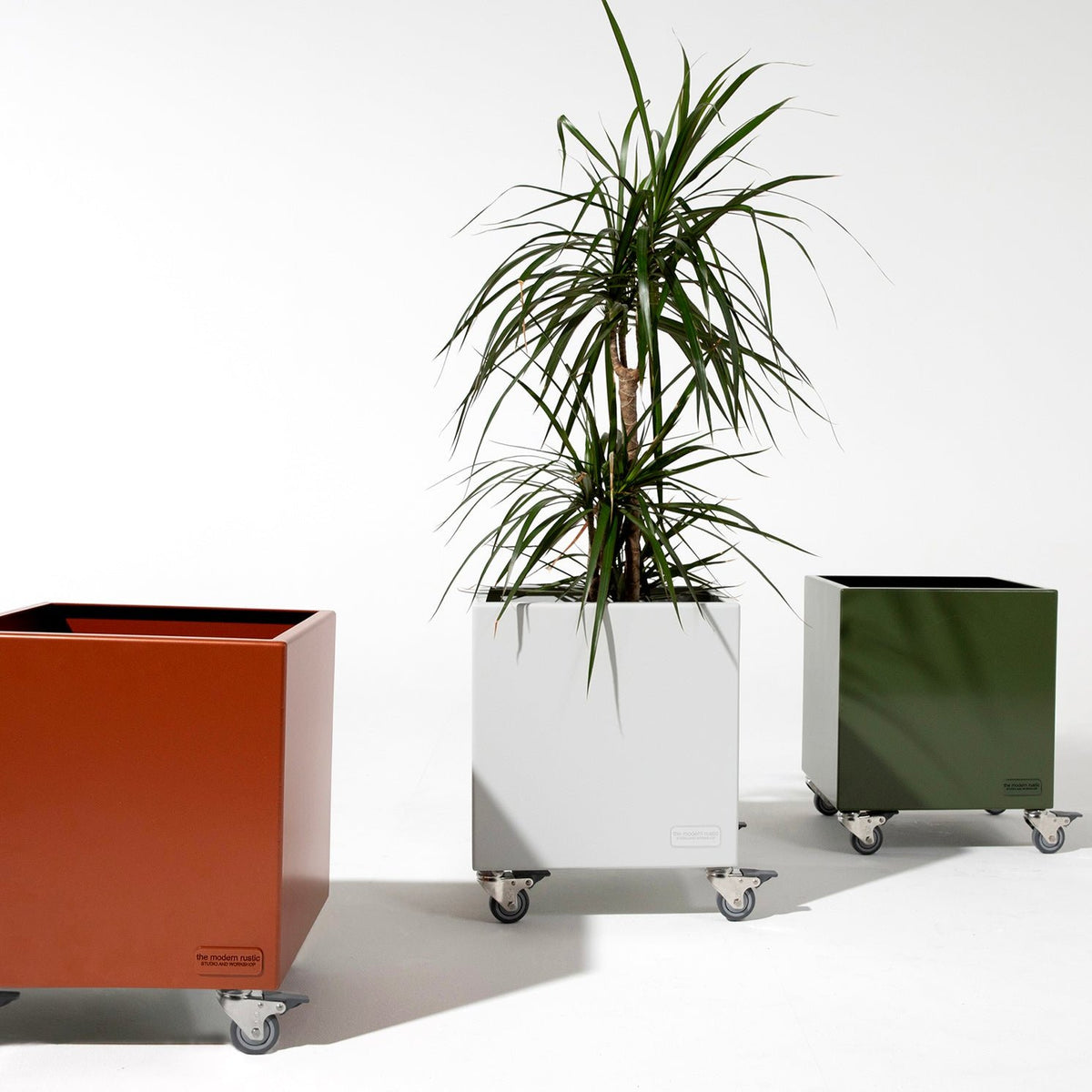 Mobile Planters – The Modern Rustic